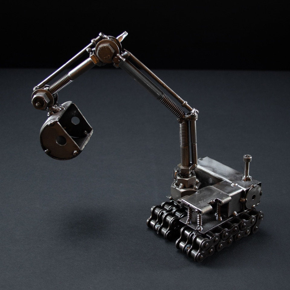Metal Art Excavator Figurine, Steel Excavator, Nuts and Bolts Excavato ...